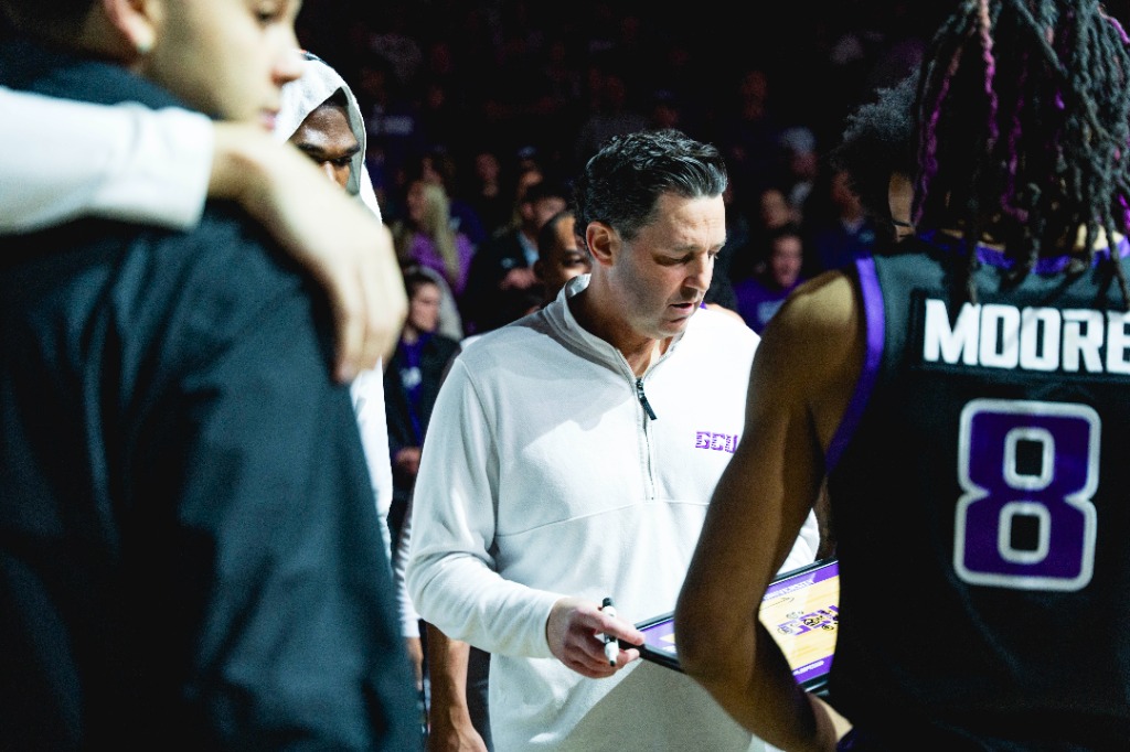 No. 2 Grand Canyon Wins Third Straight WAC Men’s Basketball Tournament ...
